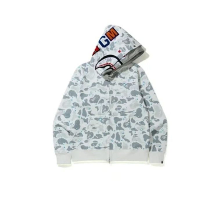 A BATHING APE – Gpoolsnaker